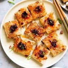 Mama Lin's Cantonese Turnip Cake (Lo Bak Go, 萝卜糕)