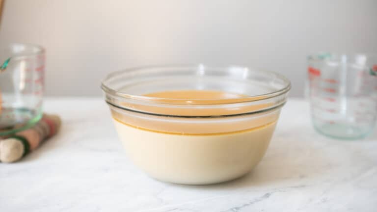Steamed Tapioca Thousand Layer Cake (菱粉糍/千層糕) | Lisa Lin