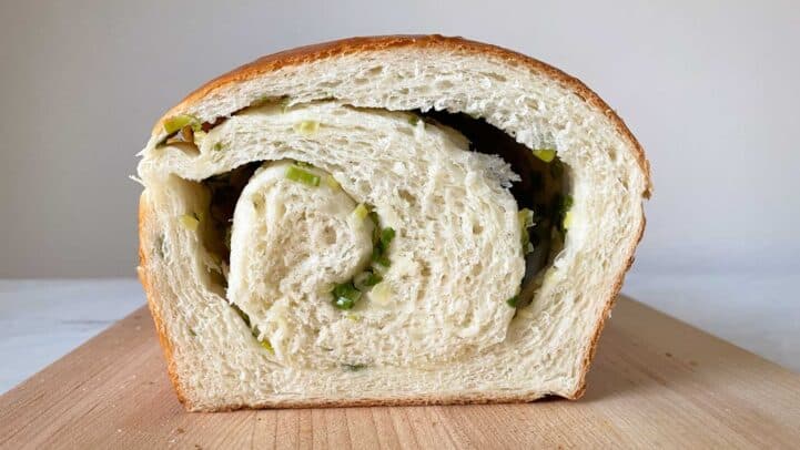 Scallion Milk Bread | Yoga Pit