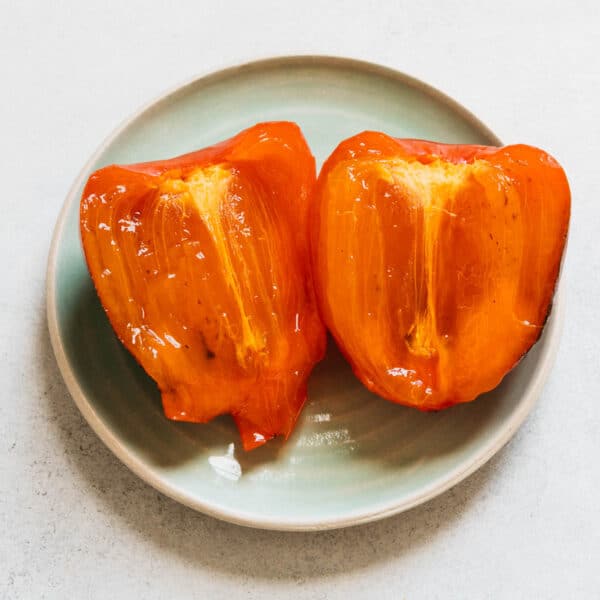 All About Hachiya Persimmons - How to Pick & Eat | Lisa Lin
