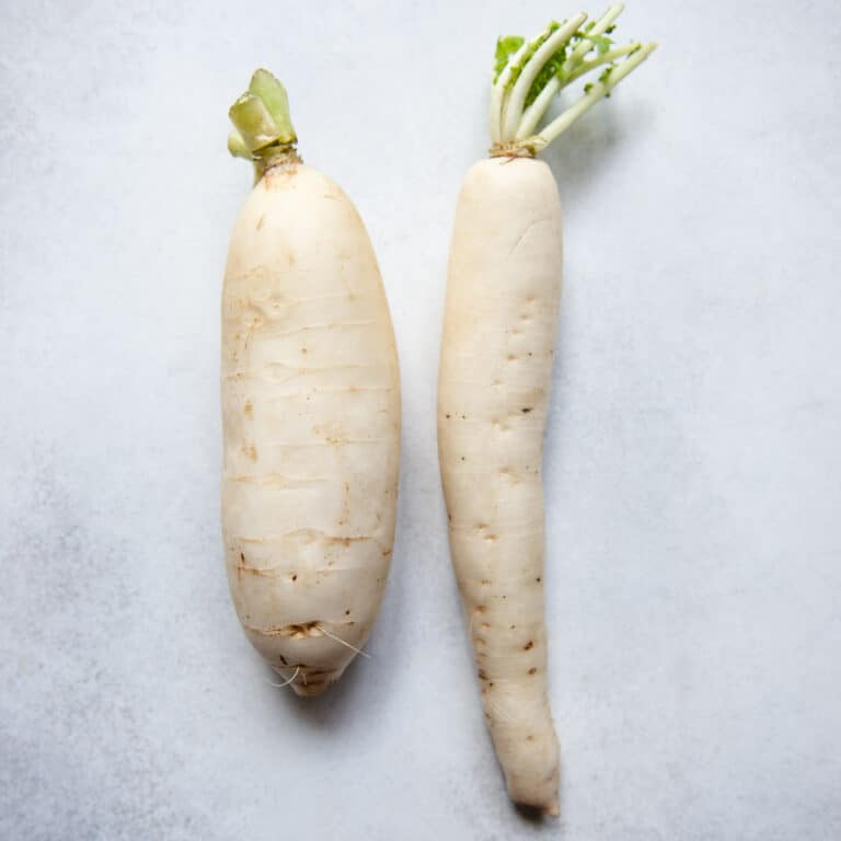 What is Daikon? | Healthy Nibbles by Lisa Lin